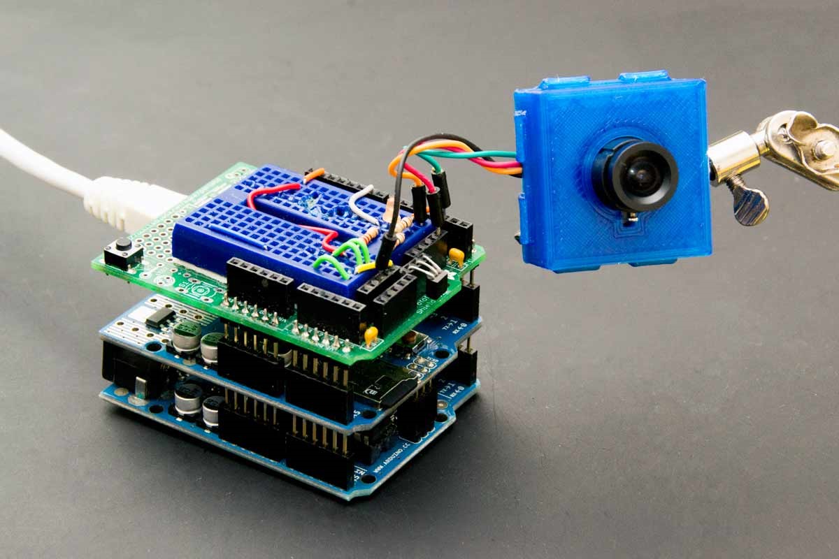 Watch Your 3D Print At Work Through A Camera Using Arduino